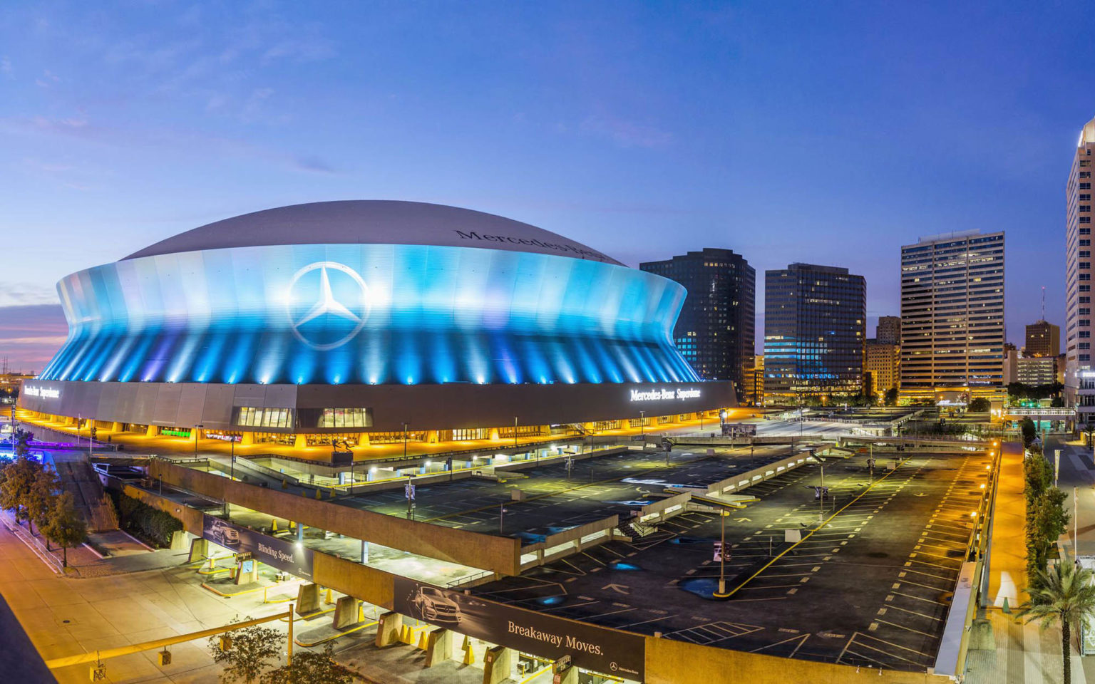 Mercedes-Benz Superdome and Smoothie-King Arena – Zlight Technology